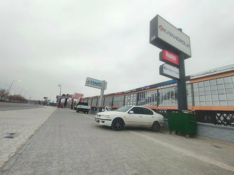 Yönetim ofisi Mako Müh. Mak. San, Konya, foto