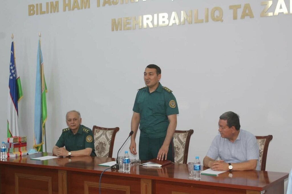 Pasaport ve göç hizmetleri Republican Ovir, Taşkent, foto