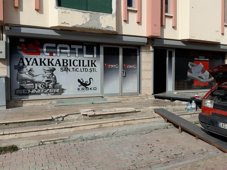 Ayakkabı mağazaları Genç Çatlı, Konya, foto