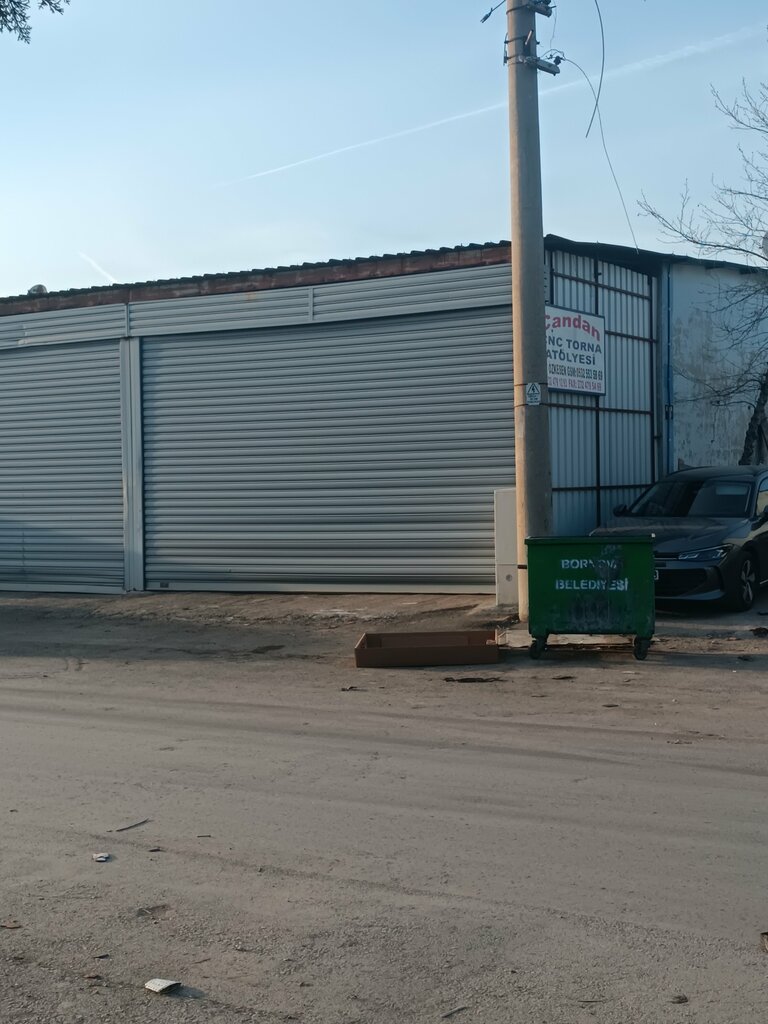 Sanayi kuruluşu Candan Cnc Torna Atölyesi, İzmir, foto