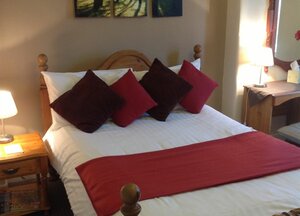 The Avenue Restaurant At The Victoria Inn (Scotland, East Lothian, Haddington, Court Street), otel  Haddington'dan