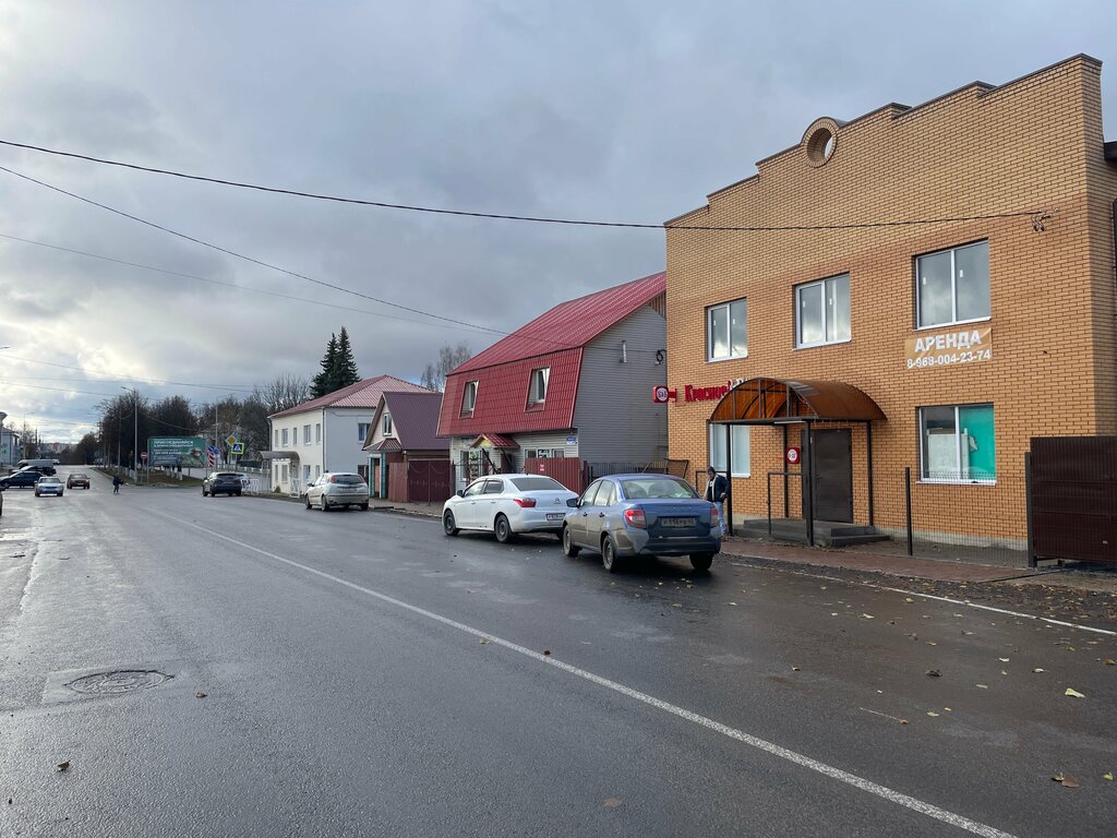 Market Krasnoe&Beloe, Medyn, foto