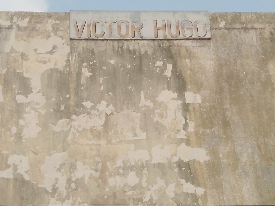 Ortaokul Middle School Victor Hugo, Abican, foto