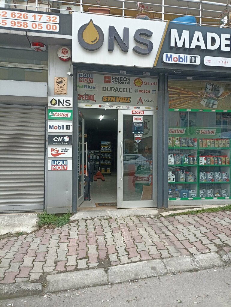 Petrol ürünleri üreticileri Ons Madeni Yağ Market, İstanbul, foto
