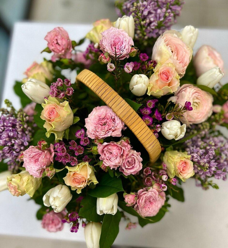 Çiçekçiler Alira, Koroliov, foto