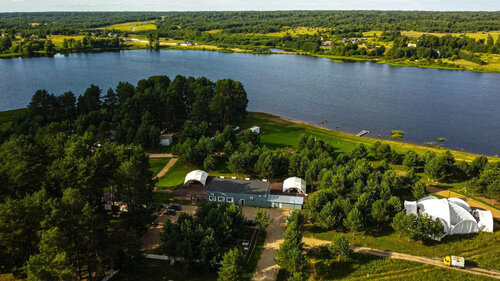 Restoran У озера, Tverskaya oblastı, foto