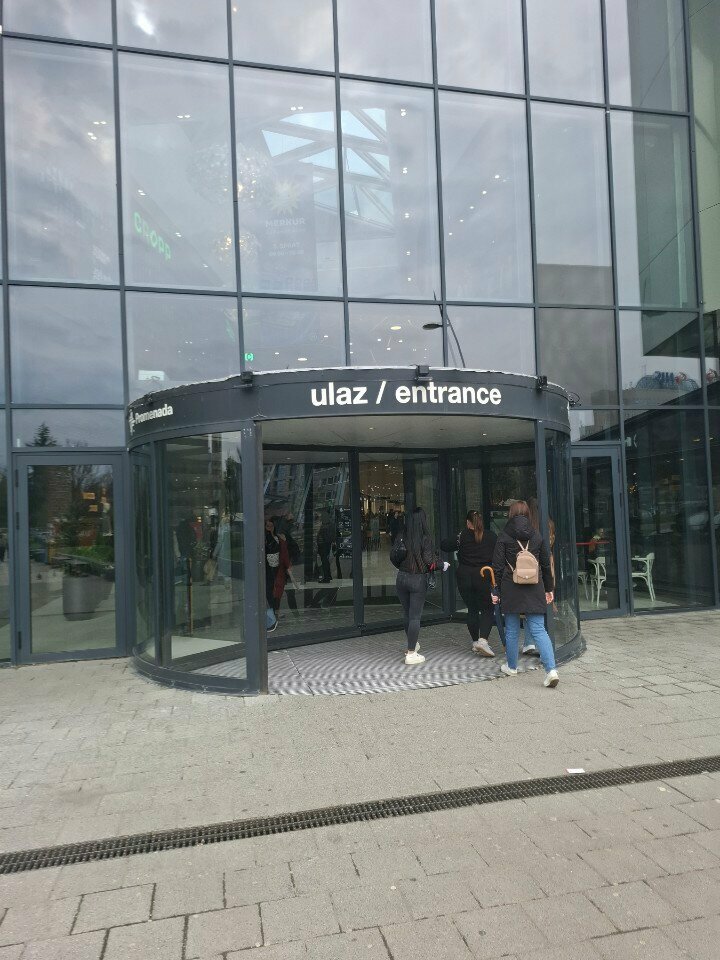 Kafe Modena Caffe, Novi Sad, foto