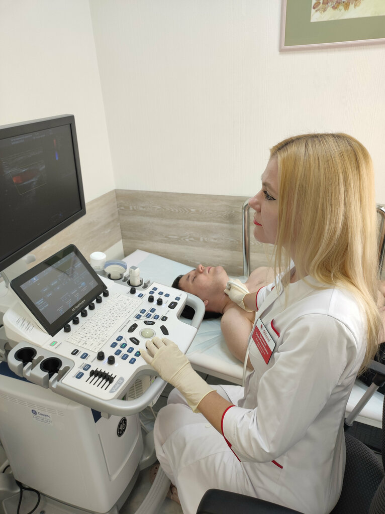 Tıp merkezleri ve klinikler Tsentr Sovremennoy Cardiologii, Krasnoyarsk, foto