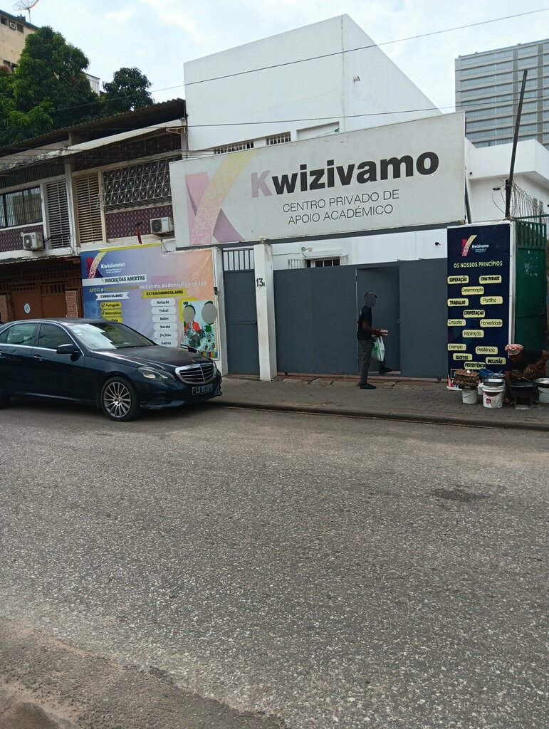 Özel okul Kwizivamo, Loanda, foto