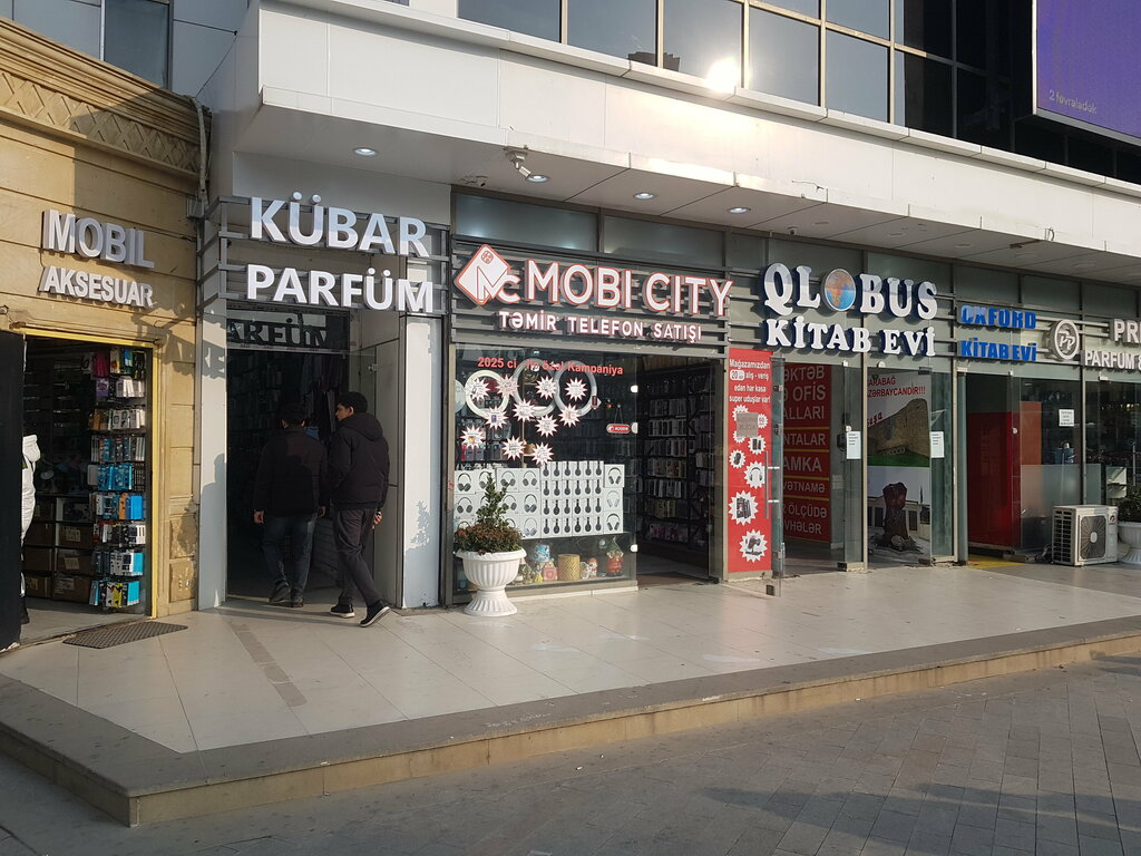 Cep telefonu aksesuarları M/c Mobi city, Bakü, foto