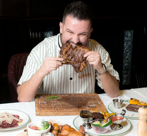 Sherlock Holmes (Chernyshevskogo Street No:75), restoran  Ufa'dan