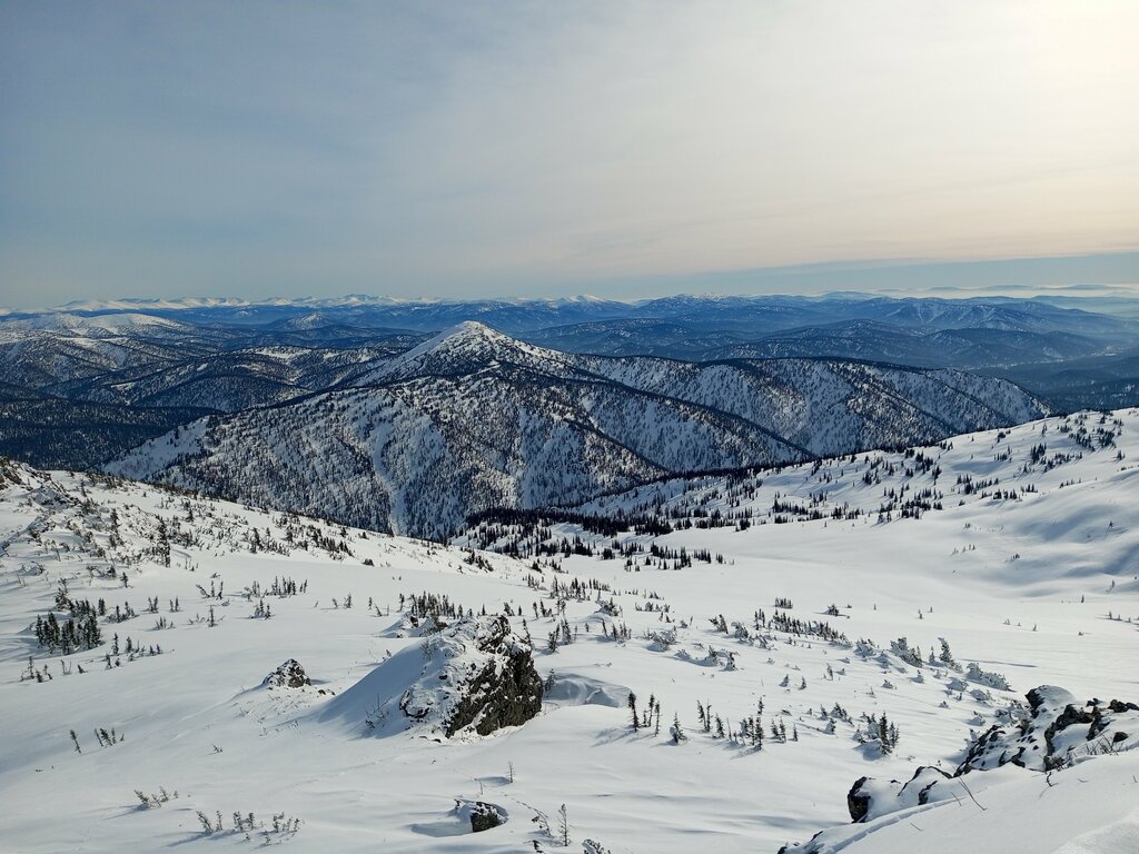 Dağ zirvesi Гора Сох-Тайга 1346 метров, , foto