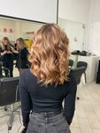 Hairdresser-stylist Alisha Moore (Kuznetskiy prospekt No:55), kuaförler  Kemerovo'dan