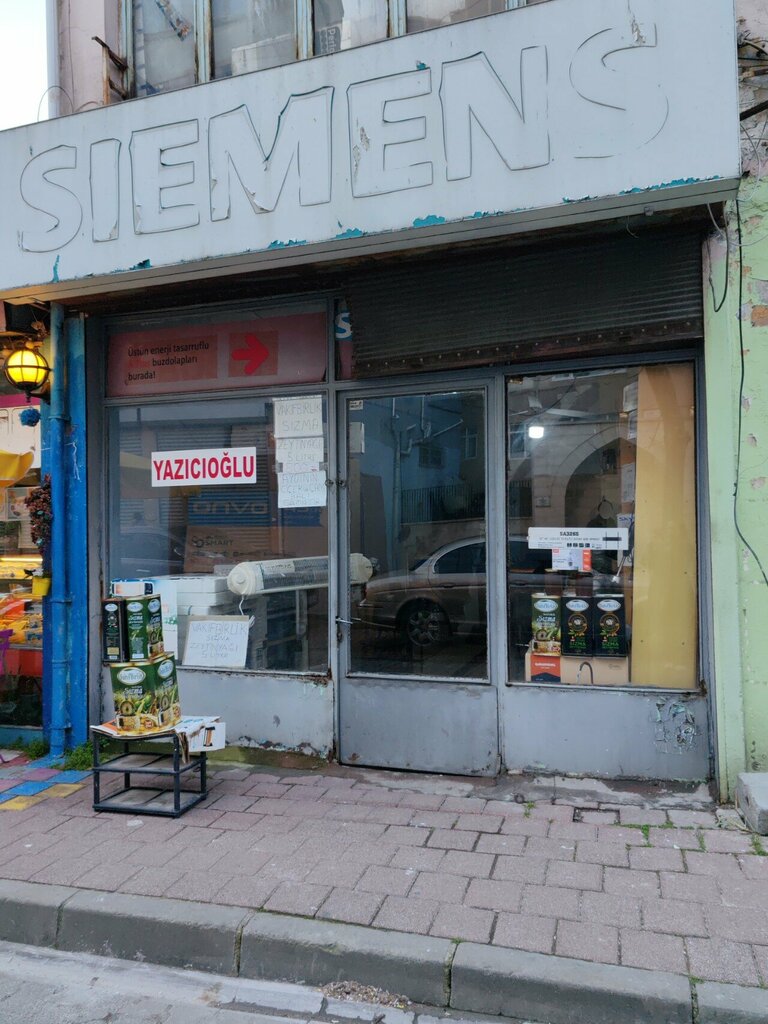 Elektrik ve elektrikli ürün mağazası Siemens, İstanbul, foto