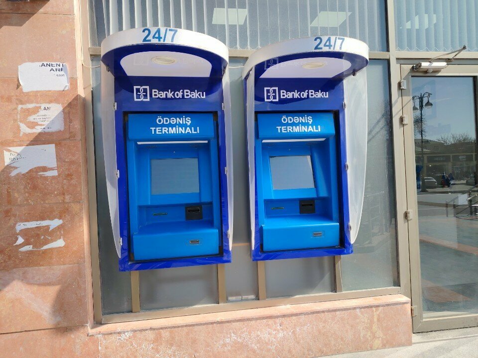 ATM'ler Bank of Baku ATM, Bakü, foto