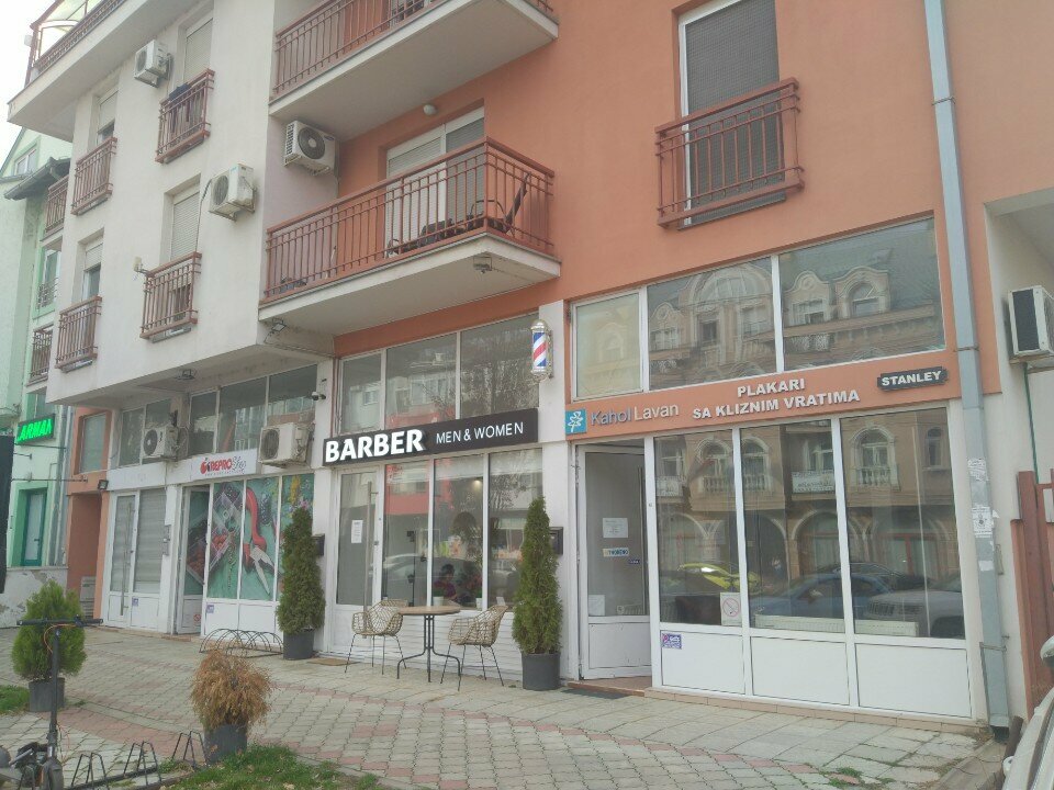 i̇ç dekorasyon ürünleri Kahol Lavan doo, Novi Sad, foto