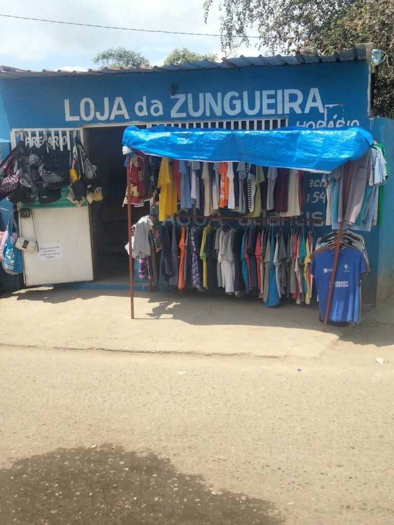 Büyük beden mağazaları Loja da Zungueira, Loanda, foto