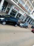 Honda (Luanda, Avenida 4 de Fevereiro), motosiklet aksesuarları  Loanda'dan