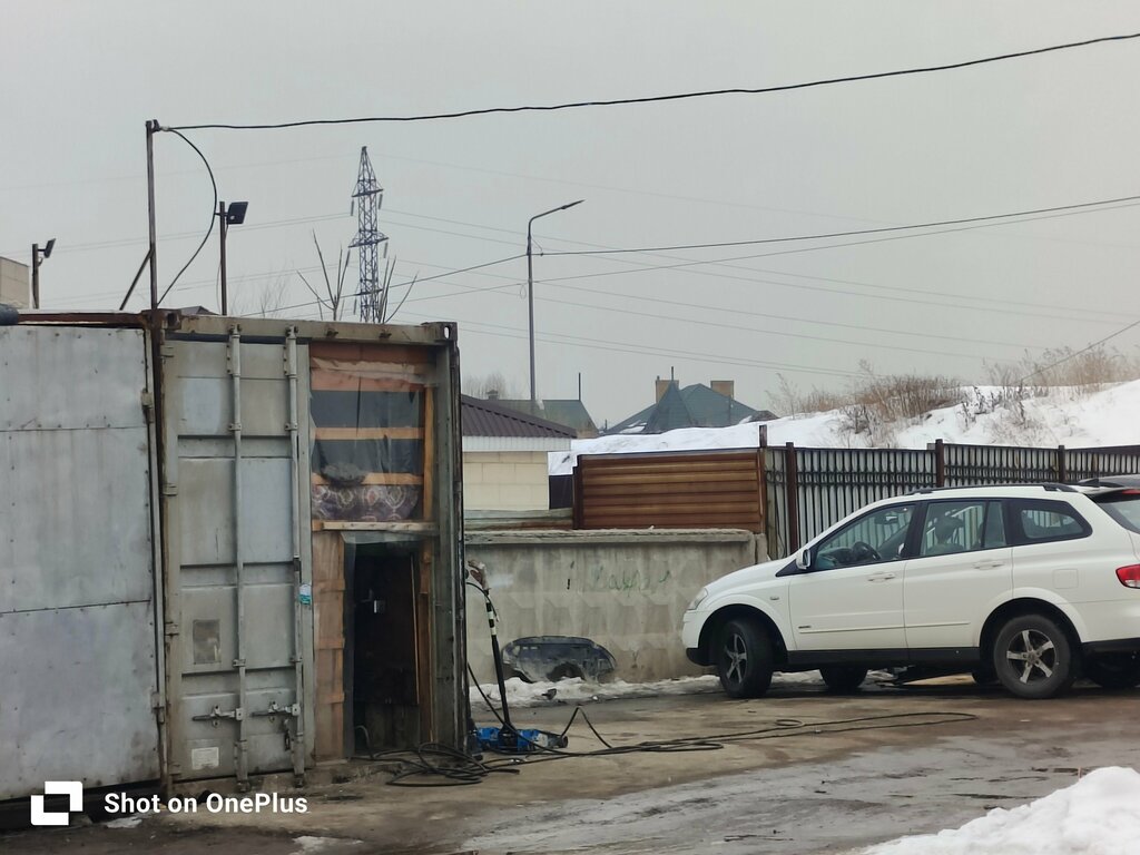 Otomobil servisi Geometry at Misha's, Almatı, foto