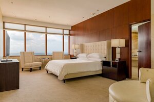 Sheraton Grand Panama (Panama, San Francisco), otel  Panama'dan