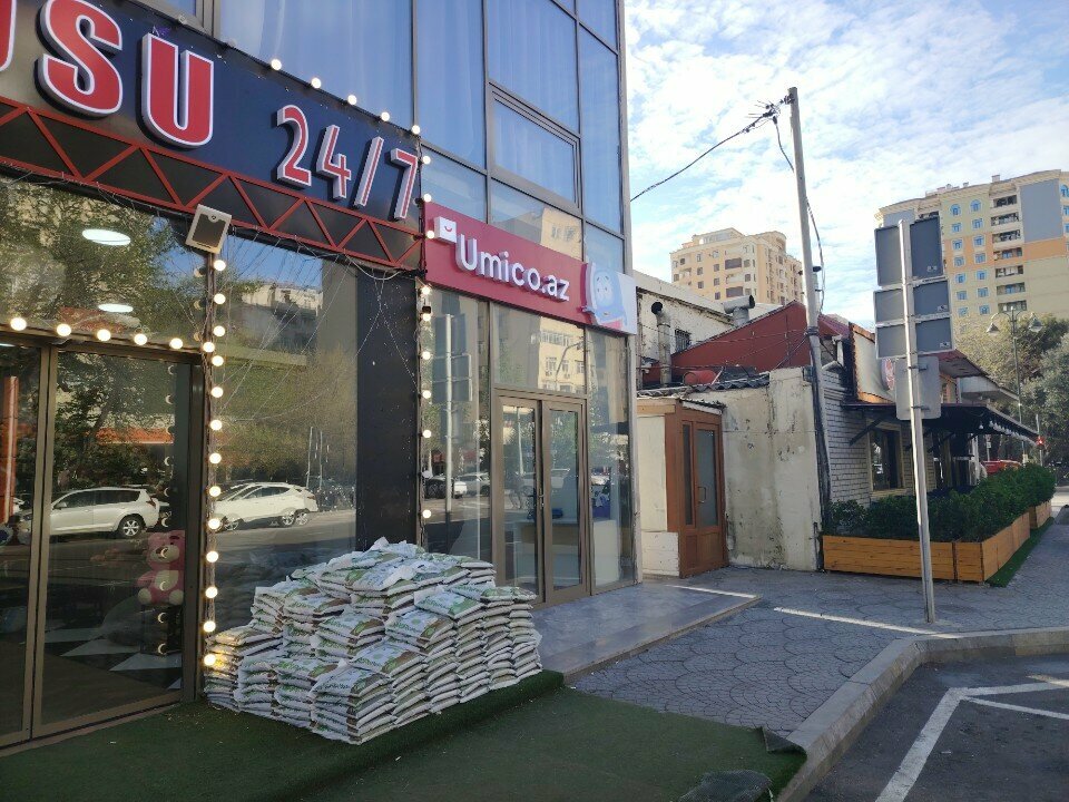 Teslimat noktası Birmarket, Bakü, foto