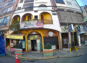 Italy (Department of La Paz, Provincia Murillo, La Paz, Calle Illampu, 803), pizzacılar  La Paz'dan