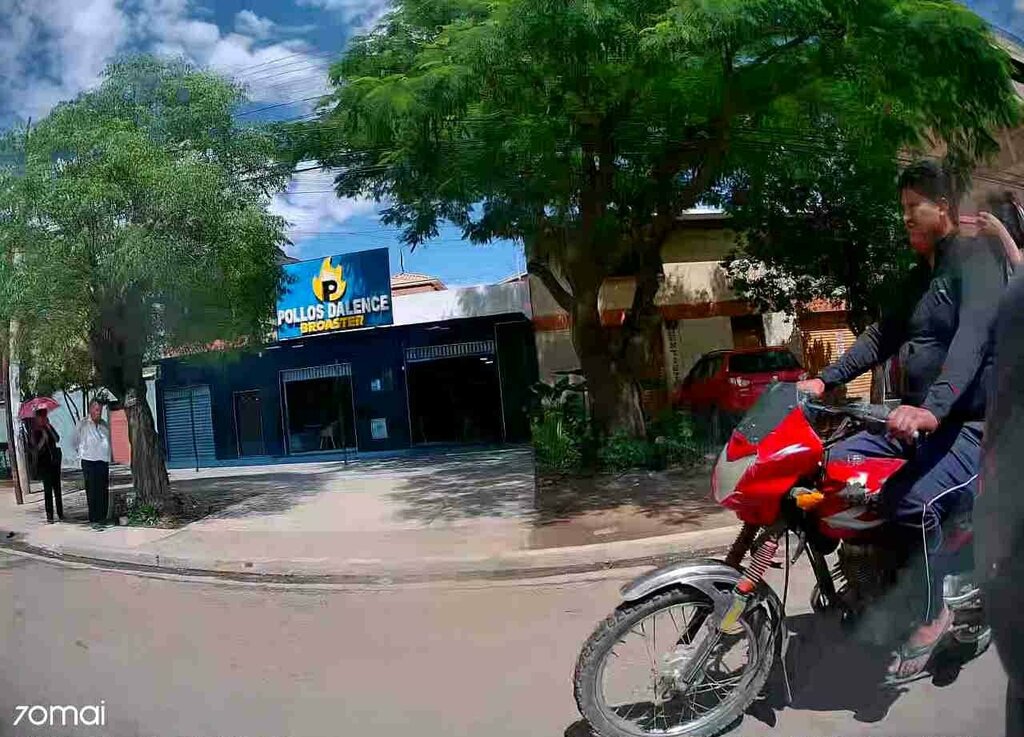 Restoran Pollos Dalence Broaster, Cochabamba, foto