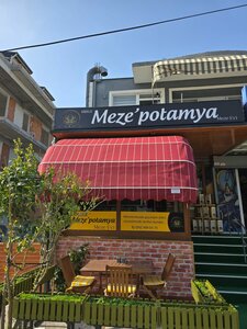 Mezepotamya Meze Evi (Kocaeli, İzmit, Topçular Mah., Şehit Naki Önder Sok., 17A), restoran  İzmit'ten