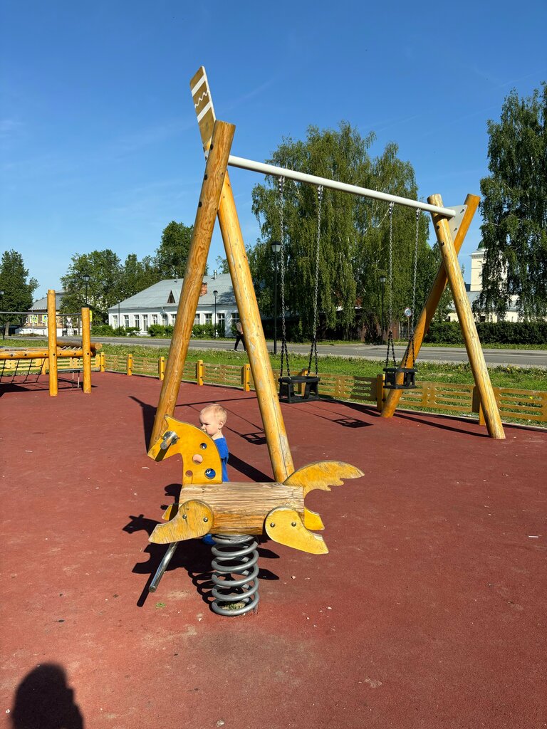 Oyun alanı Playground, Suzdal, foto