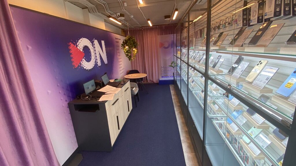 Cep telefonu ve aksesuarları satış mağazaları Связь. On, Krasnodar, foto