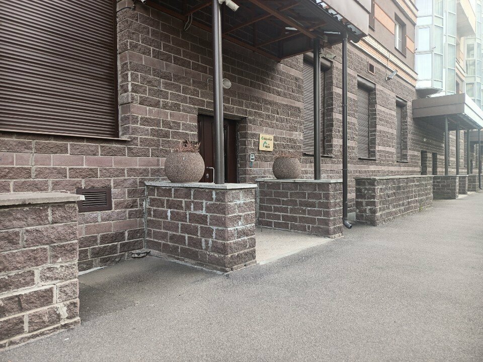 Yönetim ofisi ТПК Нева, Saint‑Petersburg, foto