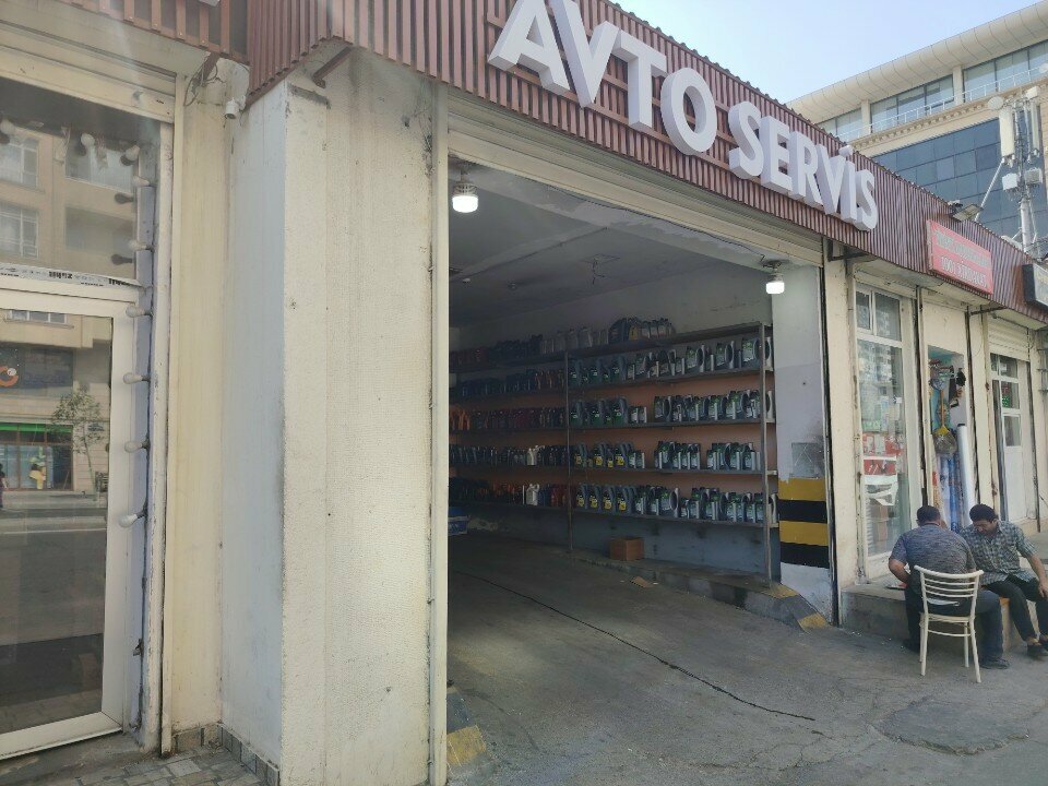 Otomobil servisi Avto Servis, Bakü, foto