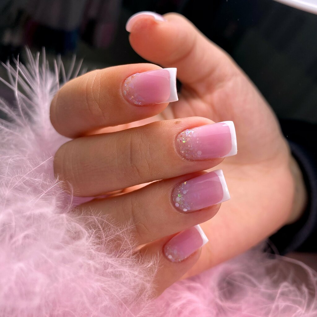 Manikür-pedikür Syzi nails, Gatchina, foto