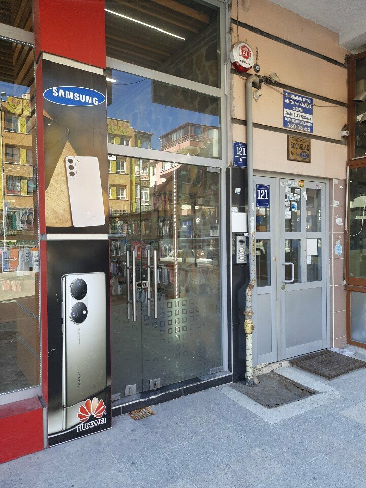 Cep telefonu ve aksesuarları satış mağazaları Ak İletişim, Ankara, foto
