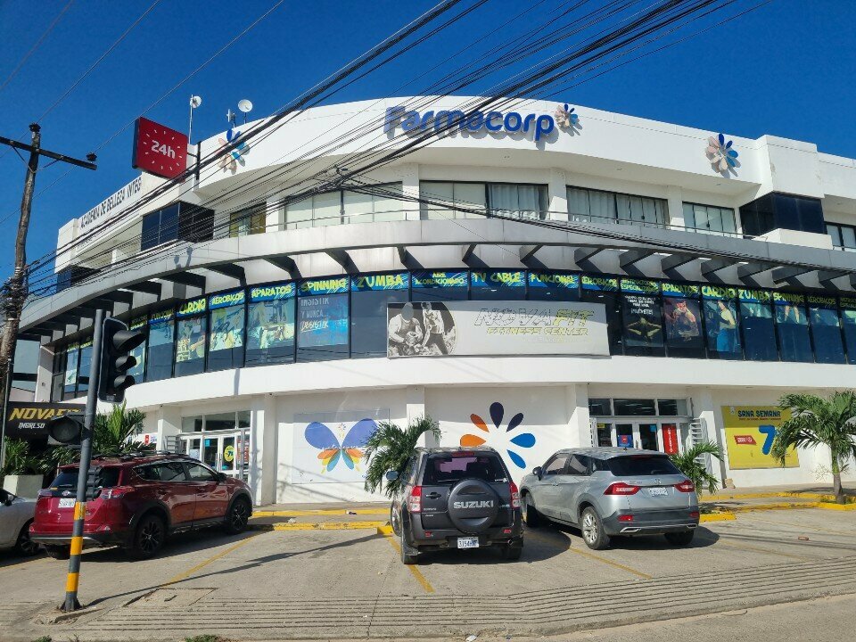 Eczaneler Farmacorp, Santa‑Krus, foto
