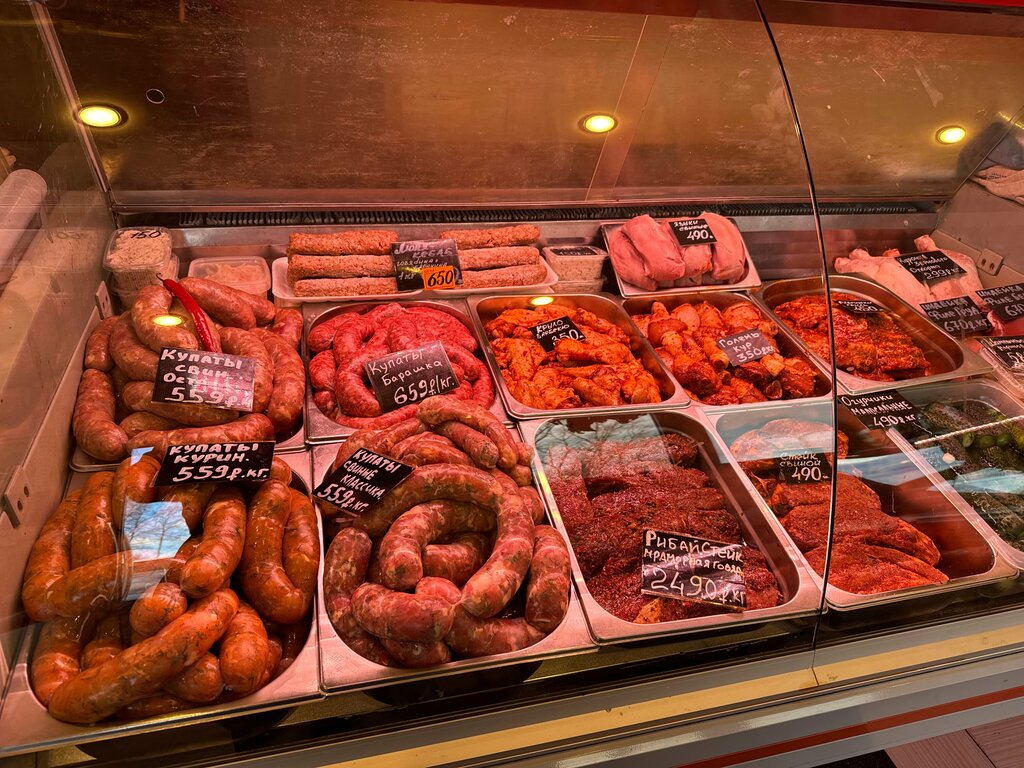 Kasap, şarküteri Мясо. Жёлтый павильон, Saint‑Petersburg ve Leningradskaya oblastı, foto