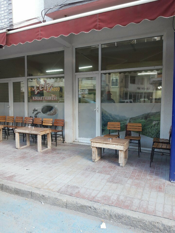 Oyun salonları Zeki Kıraathanesi, İzmir, foto