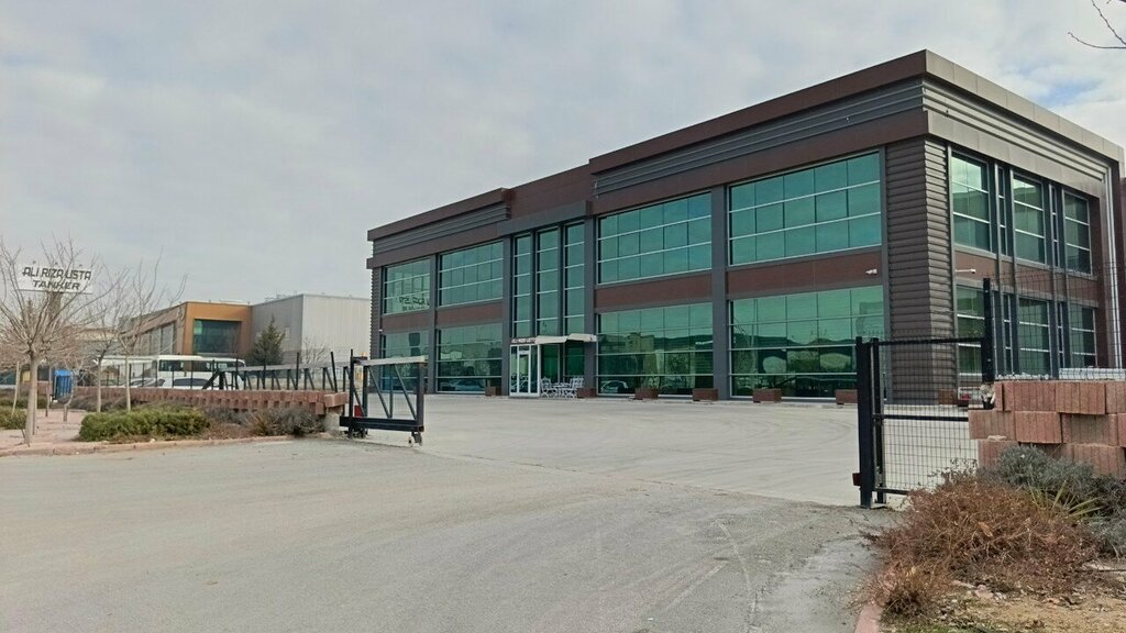 Araç tenteleri ve kasaları Ali Rıza Usta, Konya, foto