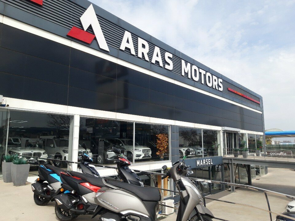 Motorların satışı Canaz Motor, İzmir, foto