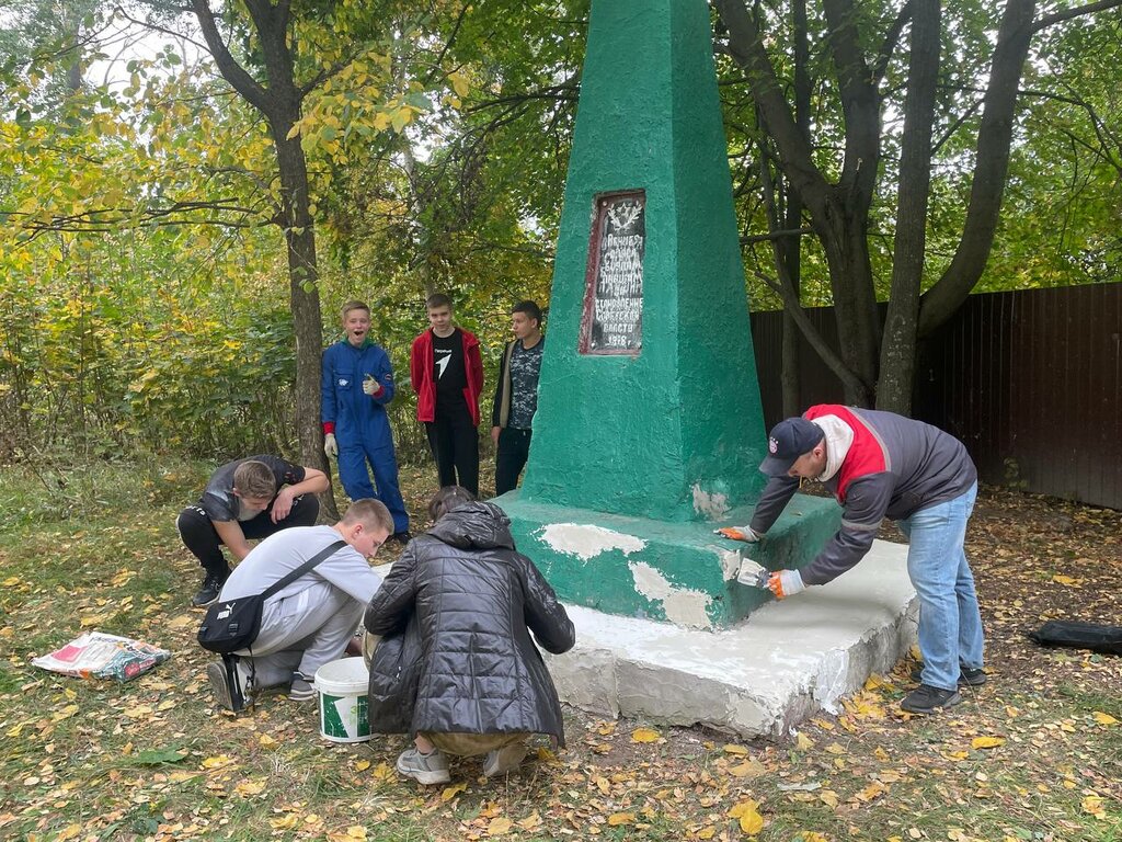 Anıt, heykel Обелиск борцам, павшим за становление советской власти, Riazanskaya oblastı, foto