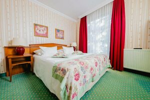 Hotel Am Schlosspark (Lindenauallee No:20, Gotha), otel  Gotha'dan