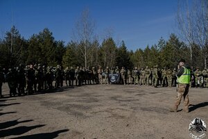 Военно-спортивный клуб Дивизион (Nizhniy Novgorod Region, Balakhninskiy munitsipalny okrug, administrativno-territorialnoye obrazovaniye Bolshoye Kozino), spor ve eğlence merkezi  Nijegorodskaya oblastından