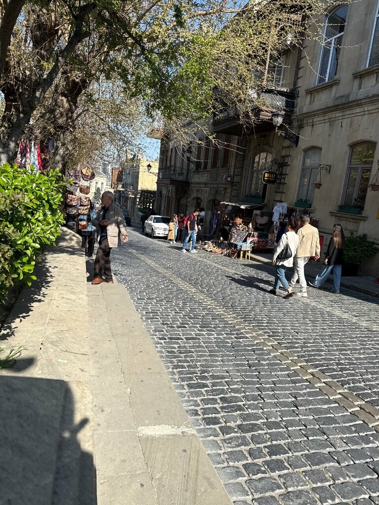 Turistik yerler Mir Mövsüm Ağa Evi, Bakü, foto