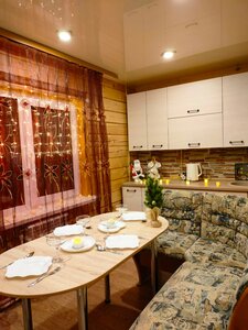 Дом Барби (Oblepikhovy proyezd No:11, DNT Polyana), otel  İrkutskaya oblastından