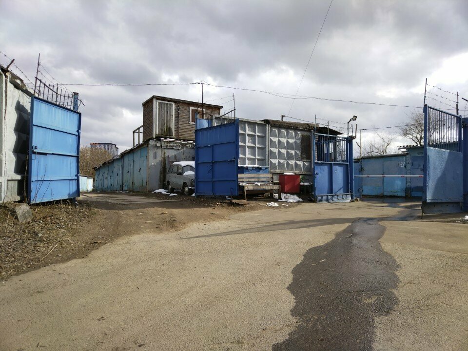 Garajlar Gsk Chayka, Moskova, foto