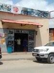 Loja (Luanda, Rua Soba Mandume), büyük mağazalar  Loanda'dan