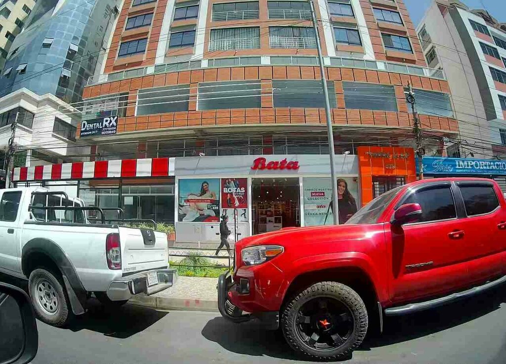 Ayakkabı mağazaları Bata, Cochabamba, foto