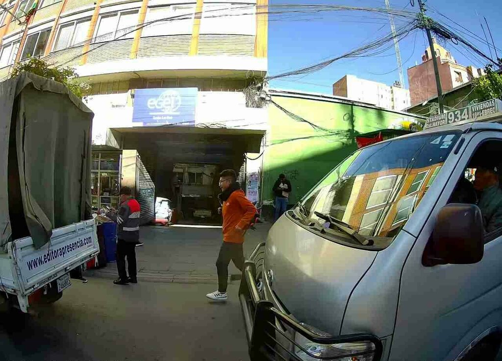 Meslek yüksekokulu Technical Training Center Egei, La Paz, foto