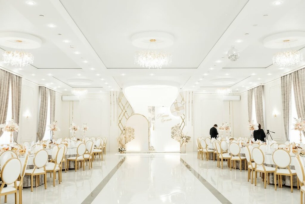 Düğün, toplantı salonu Aizere Hall, Batı Kazakistan eyaleti, foto