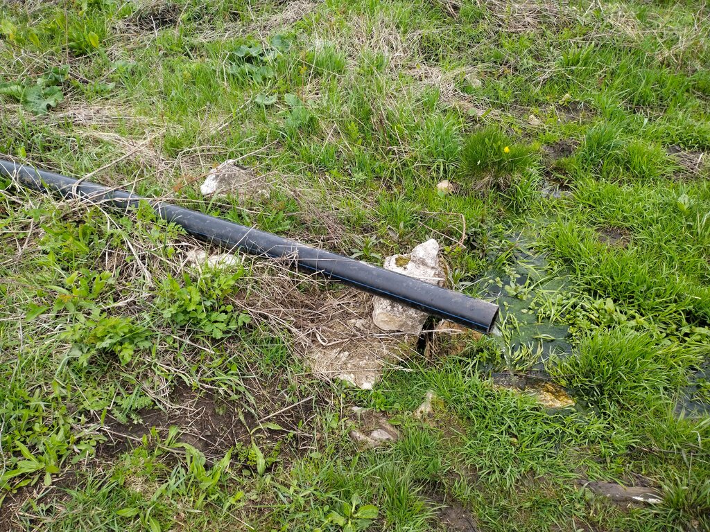 Pınar, çay Spring, stream, Samarskaya oblastı, foto